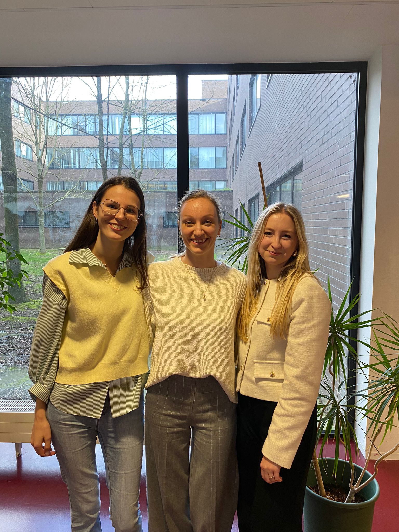 Finalisten pleitwedstrijd stagiairs | Henri - Balie Magazine Finalisten pleitwedstrijd stagiairs | Henri - Balie Magazine